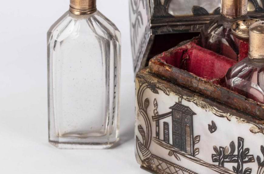 Perfume case with four vials. Europe, mid-18th century. Glass, brass ...