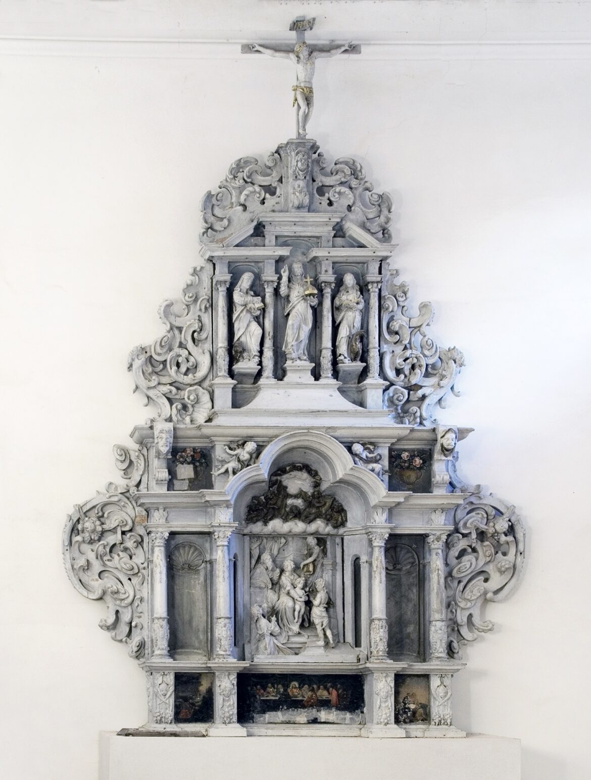 Altar of Zemīte Lutheran Church – Rundāle Palace